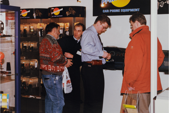Göran André and Peter Hermansson at a trade fair during the second half of the 1990s.